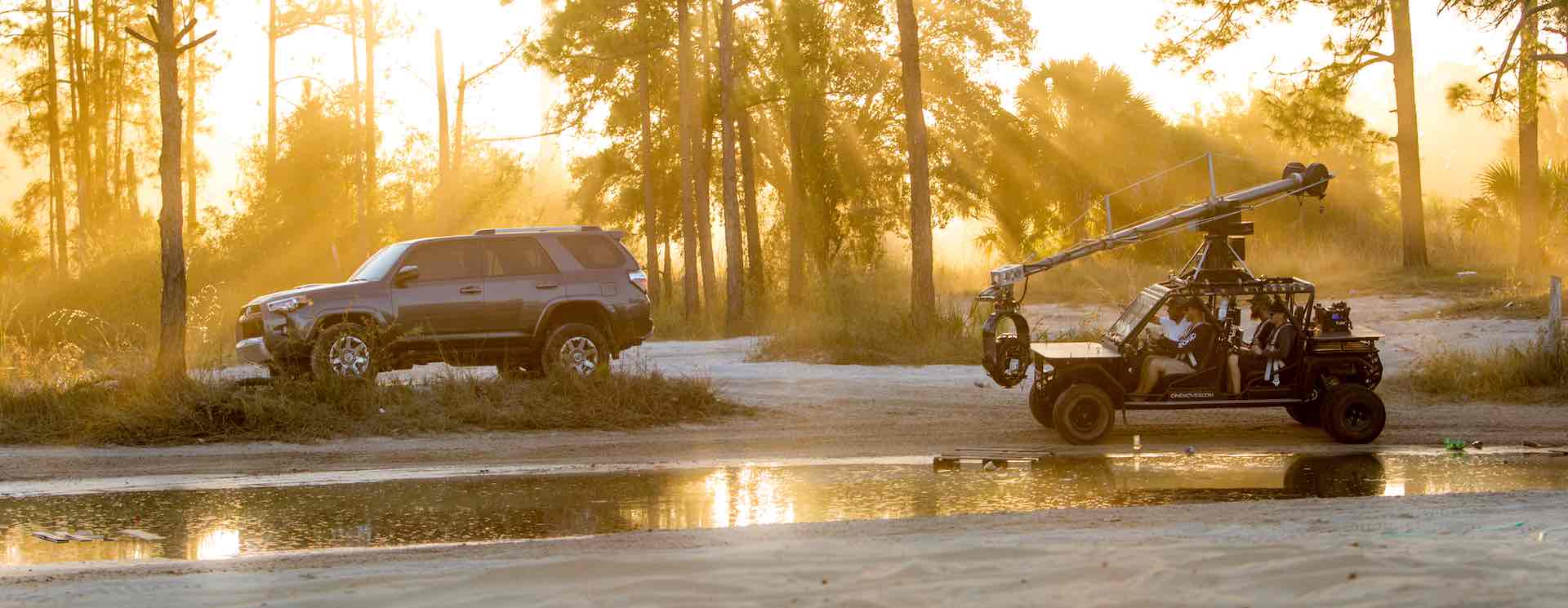 Cinemoves-tom-car-toyota-slider | Cinemoves